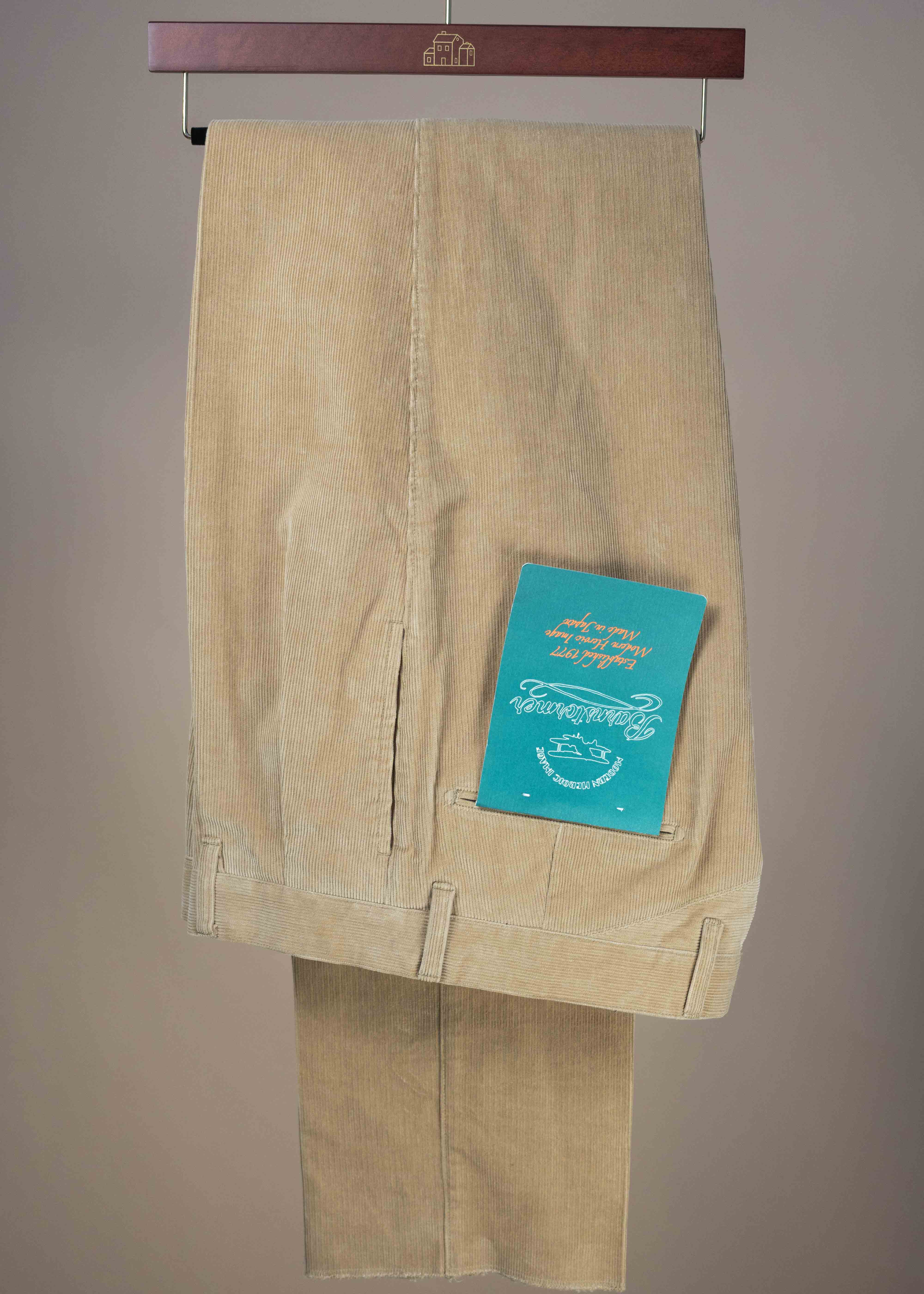 Barnstormer Beige 2 Pleat Corduroy Chinos - 1955UC – Old House Provisions
